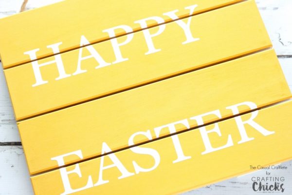 DIY Happy Easter Wood Sign
