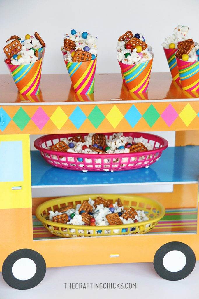 Summer Popcorn Mix - The Crafting Chicks