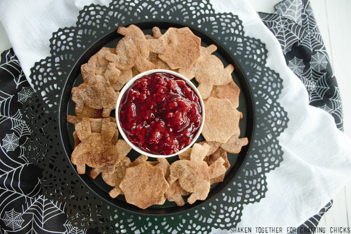 Cinnamon Sugar Spider Chips - The Crafting Chicks