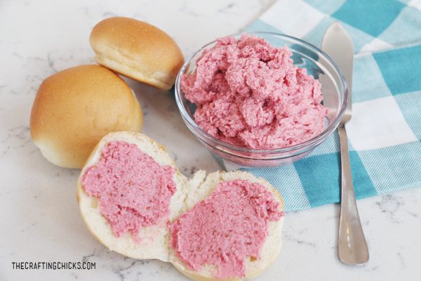 Homemade Raspberry Honey Butter - The Crafting Chicks