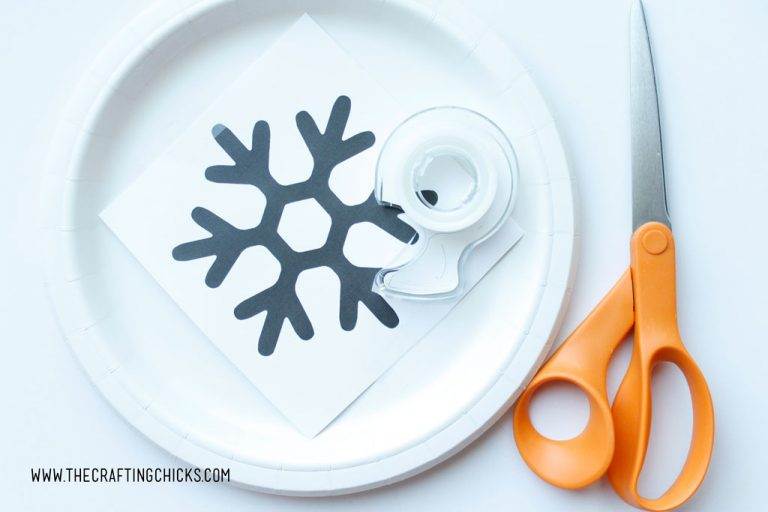 Snowflake Paper Plate Kids' Craft - The Crafting Chicks