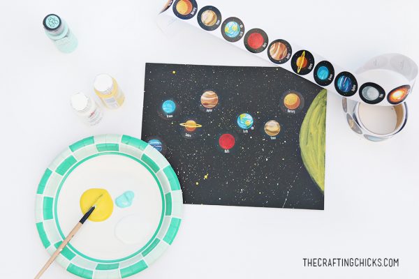 Easy Solar System Craft for Kids - The Crafting Chicks