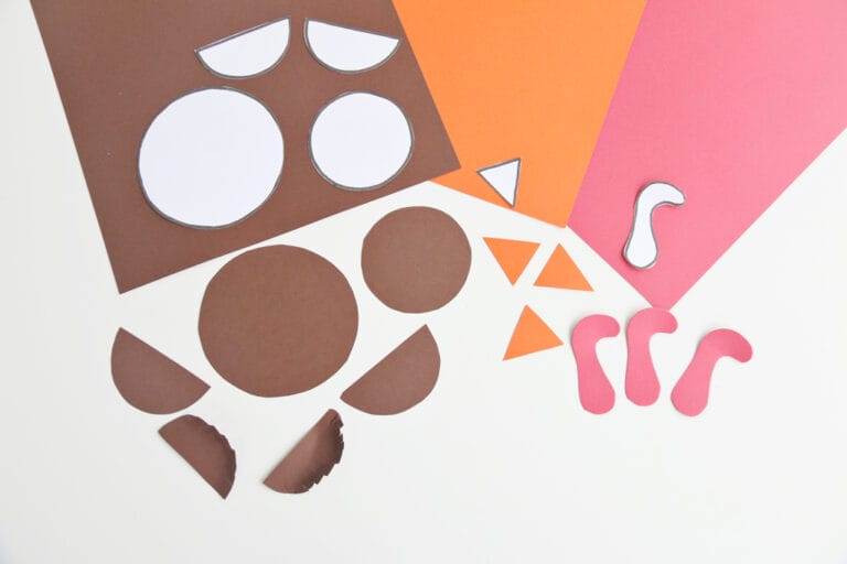 Paper Fan Turkey Craft - The Crafting Chicks